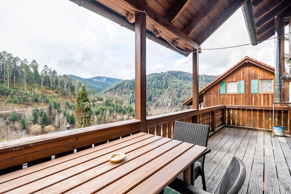 Ferienhaus 'Elisabeth' Mit Bergblick, Privatem Garten Und Wi-fi - Triberg im Schwarzwald