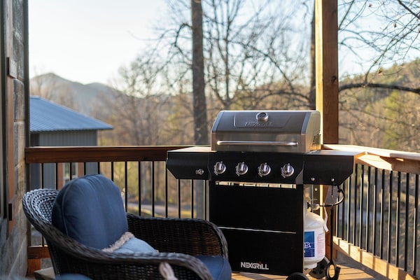 The Painted Peak - Free Breakfast Fast Wifi New Build - Suches, GA