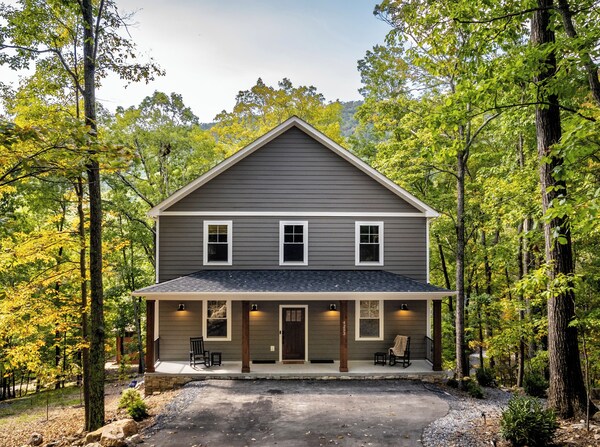 New!massanutten Home~indoor Heated Pool~theater~hot Tub~family Friendly~sleeps14 - Shenandoah, VA