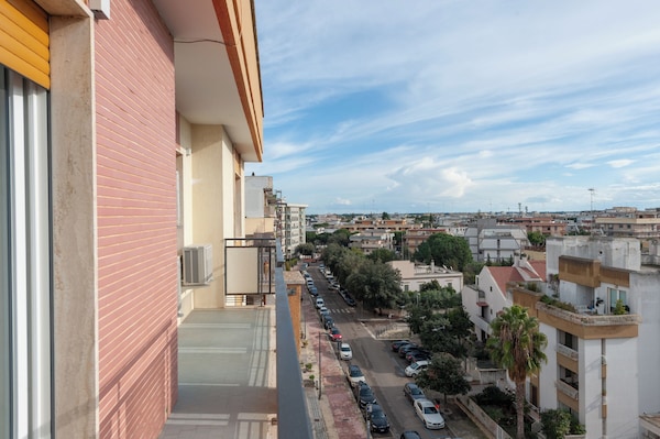 Appartamento 'Victoria's Home' Con Terrazza Privata, Wi-fi E Aria Condizionata - Lecce
