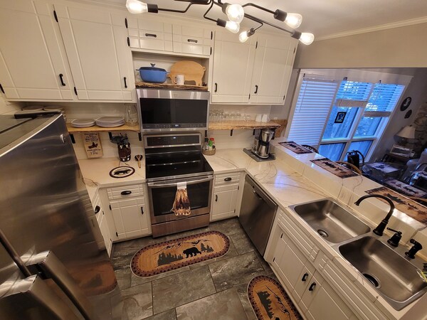The "Bear Den" On Lake Ouachita At Mtn Harbor Resort 2br Condo Many Amenities - Arkansas