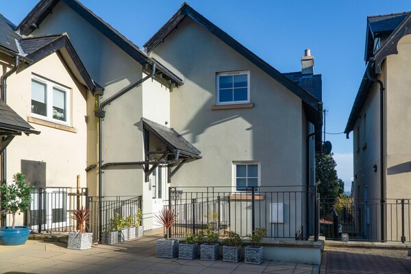 13 Rhodewood House - 2 Bedroom Apartment - Saundersfoot - Saundersfoot