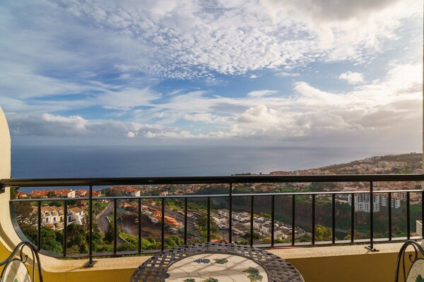 Guestready - Breathtaking Seaview In Caniço - Caniço
