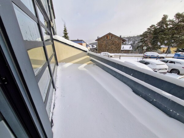 Perfect Space Right At The Slopes In La Molina - Alp, Catalonia