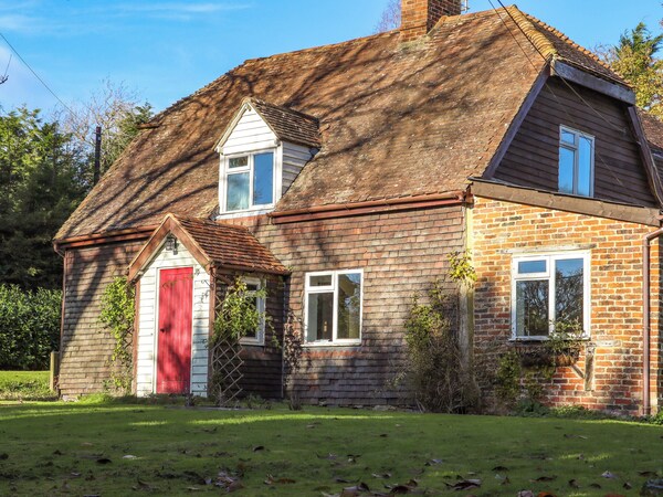 Golford Cottage, Pet Friendly, With Open Fire In Cranbrook, Kent - Sissinghurst