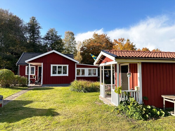 Trevlig Röd Stuga Nära Sjön Hjälmaren Och Vingåker | Se11019 - Vingåker