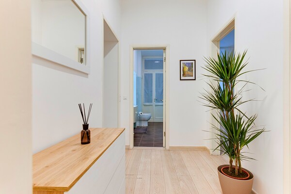 [Relax] Historic Downtown + 3 Bedrooms + Free Netflix - Mantua