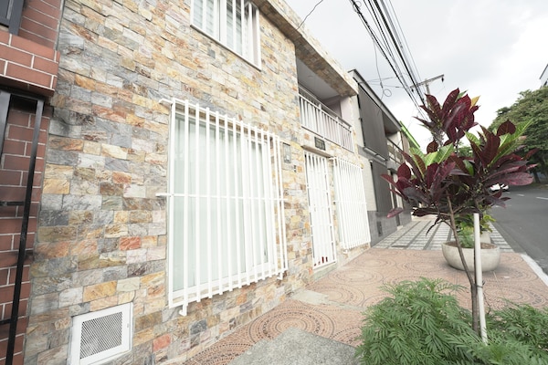 Casa Familiar A 5 Minutos Del Centro De Pereira - Dosquebradas