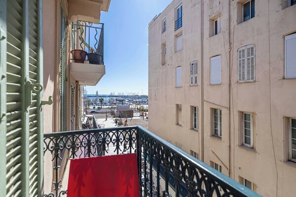 Hôtel Avaton - Chambre Deluxe Balcon - Cannes Palais - Mandelieu-la-Napoule