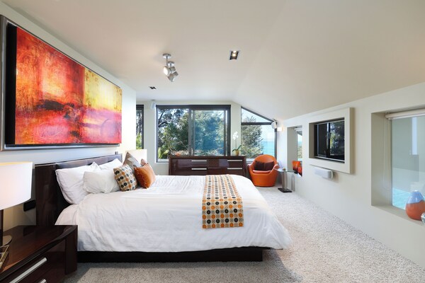 Exclusive Entire Lodge - Private Beach Access & Stunning Views - New Zealand