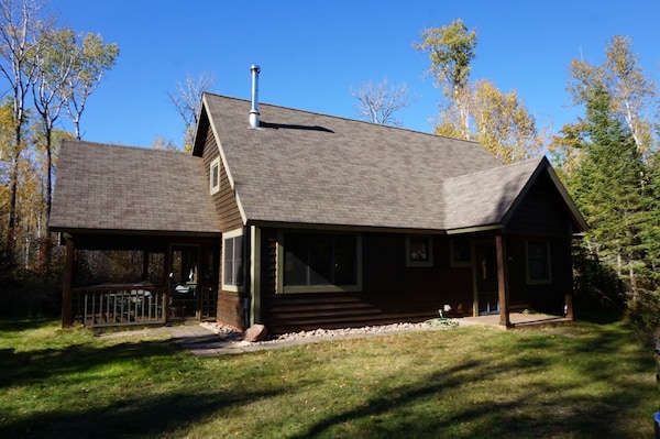50 Acres Private Cabin Nestled In The Woods - Bayfield, WI