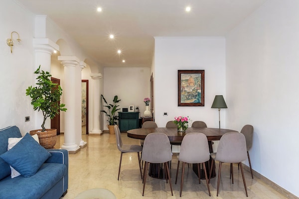Exclusive Apartment Near The Vatican - Rome
