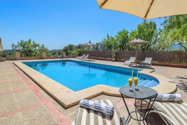 Holiday Apartment Son Malero With Shared Pool & Wi-fi - Palma Nova