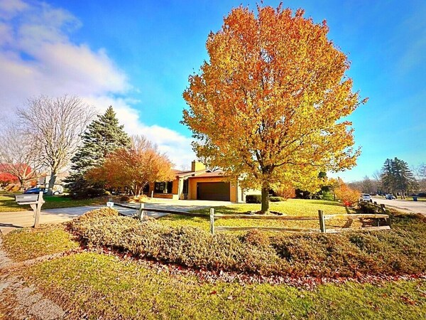 Rustic Getaway By Lake Michigan! - New Buffalo, MI
