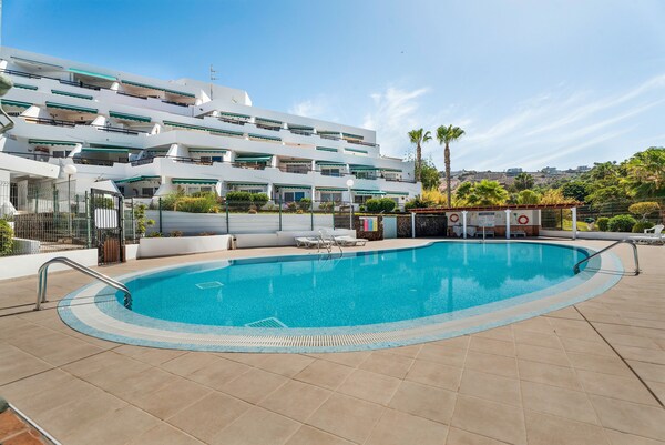 Vacation 'Las Flores 1d' With Shared Pool And Wi-fi - Costa Adeje