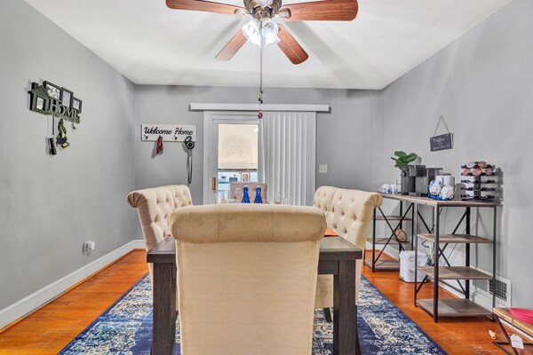 Pet-friendly And Close To Restaurants, Shopping And Hospitals - Roanoke, VA