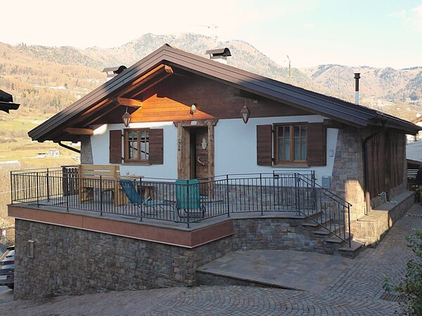 Bellissima Villa Con Wifi, Tv, Terrazza, Animali Ammessi, Vista Panoramica E Parcheggio - Levico Terme