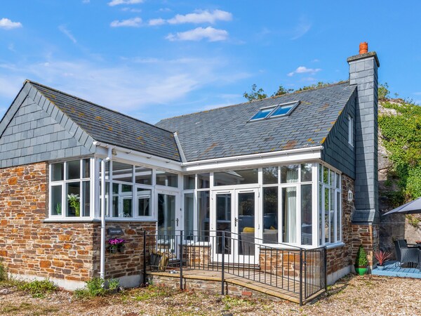 Seascape, Pet Friendly, With A Garden In Kingsand - Cawsand