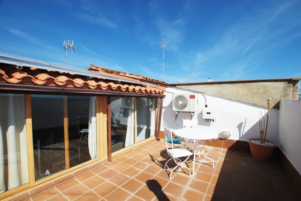 Casa Cami Ral - In Front Of The Beach And Train Station - Mataró