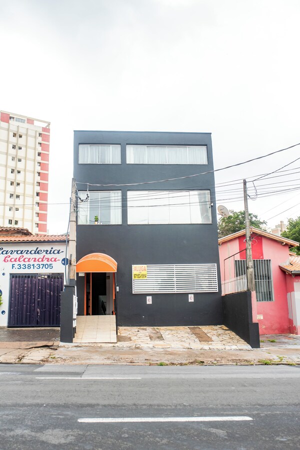 Cozy Studio 30 Seconds From Bosque And Everything You Need Within A 2-minute Walk! - Barão Geraldo