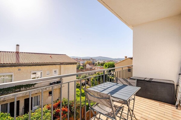 Studio "Cap Taillat" - Plein Centre Du Lavandou - Le Lavandou