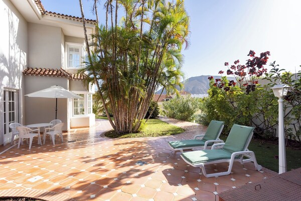 Home2book Timeless Elegance Villa, Los Cristianos - Playa de las Américas