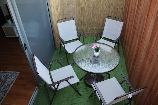 1-bedroom Apartment With Wifi, Ac /Pet Family Friendly / Private Parking - Pasadena, CA