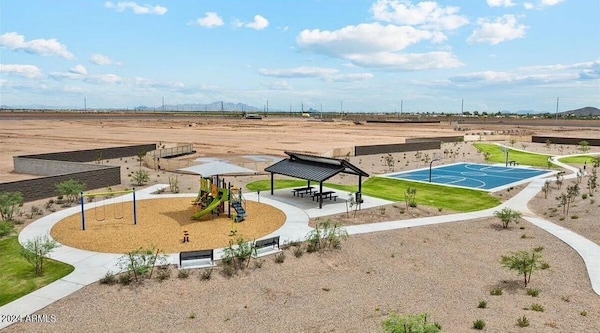Pristine 3 Bedroom W/office In Central Casa Grande Close To Shopping And More! - Casa Grande, AZ