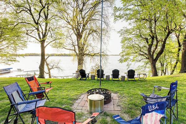 Scenic Home W/ Lake Washington Access & Fire Pit - Duck Lake, Madison Lake