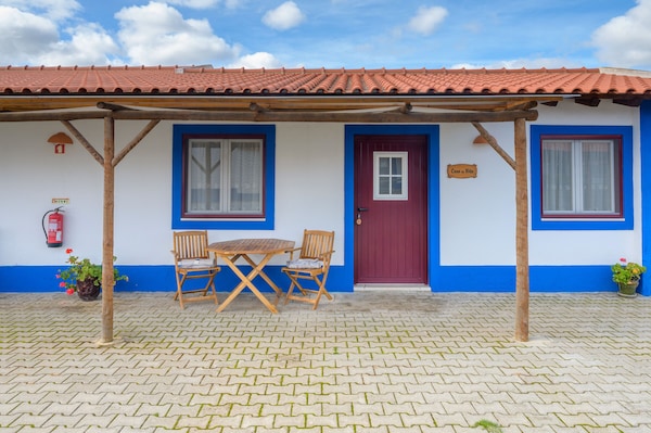 Holiday Home 'Rita' With Mountain View, Wi-fi And Air Conditioning - Vila Nova de Milfontes