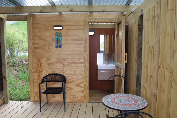 Farmstay Getaway In A Subtropical Paradise - Cabin 1 Of 2 - Puhoi