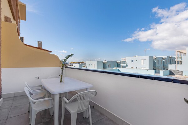 Vakantiehuis 'La Casa De Las Hesperides' Met Uitzicht Op Zee, Privé Terras En Wi-fi - Fuerteventura