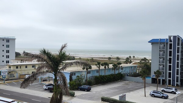 Seaside Elegance - Sun, Sand Repeat! - Treasure Island, FL