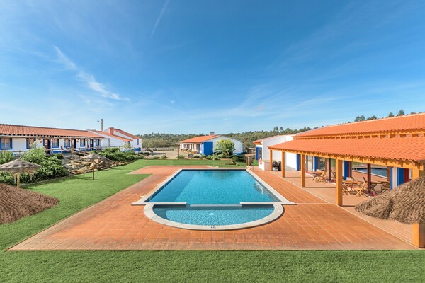 Holiday Home 'Vitor Hugo' With Mountain View, Wi-fi And Air Conditioning - Odemira