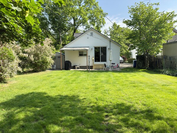Walking Distance To Downtown Grand Haven - Grand Haven, MI