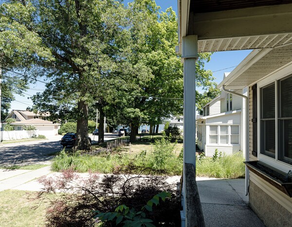 Great Spring Lake Vacation Rental - Grand Haven, MI