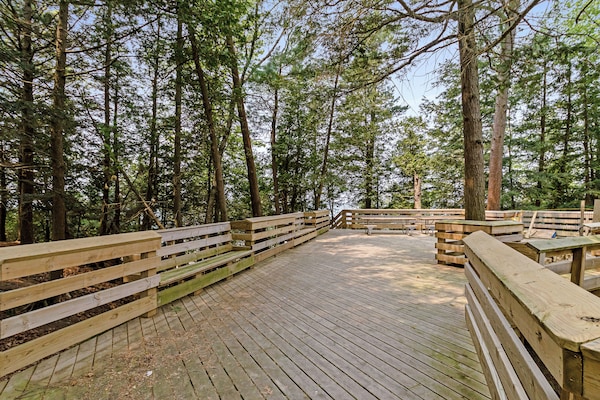 Cedar Creek Cottage, Across The Street From Lake Michigan - Pentwater, MI
