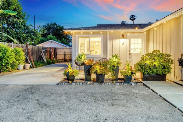 Spacious 3b2b Family Home Close To La Top Attractions - Monrovia