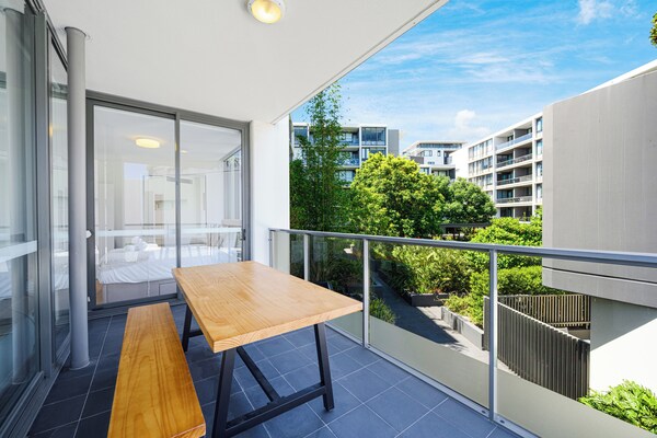 Rosebery Near Airport & Train & Shops - Rosebery