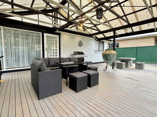 A Spacious Southern Highlands Retreat In Welby With Alfresco Bbq Area - Alpine