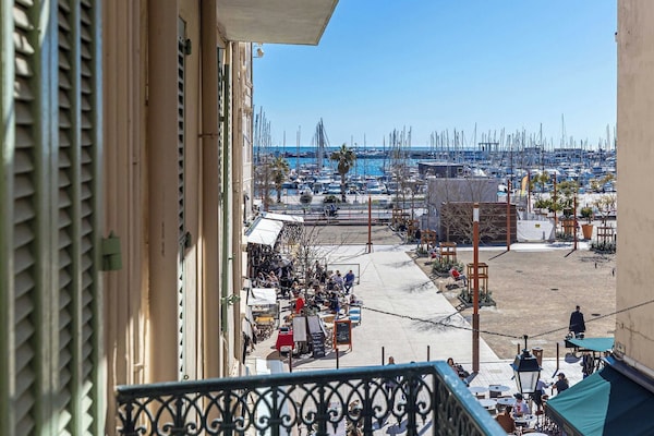 Deluxe Bedroom With Balcony In Cannes Palais - Cannes