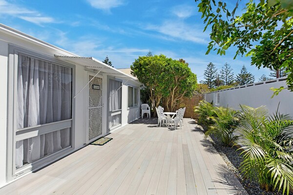 Sunny Shores Beach House - The Entrance