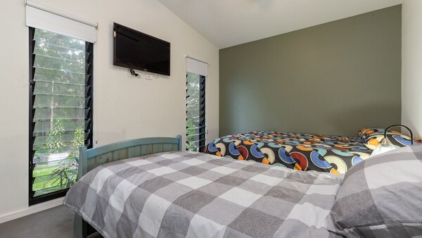 Gecko Hideaway - Unique Glamping Style Holiday Home - Smiths Lake