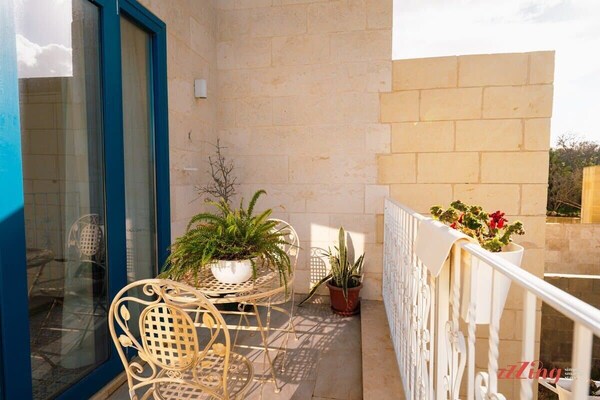 Eco-friendly Townhouse With Pool In Nadur - Malta