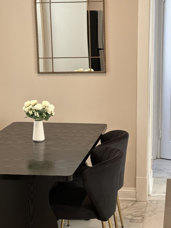 Chicago 1br: Stylish Stay With Workspace - Chicago, IL