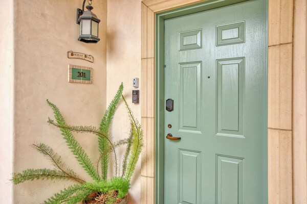 Ocean-view Luxury At Valentina Suites - Suite 201 - Pismo Beach, CA