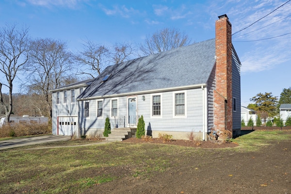 4 Bedroom Beach Retreat - South Kingstown, RI