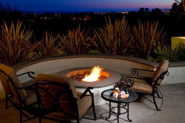 Romantic Hideout | Suite W/ Resort View - Felton, CA