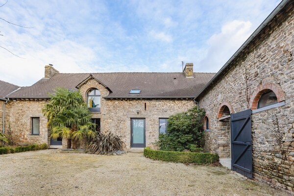 Gîte L'abri Des Mésanges - En Pleine Campagne - Saint-Aubin-du-Cormier