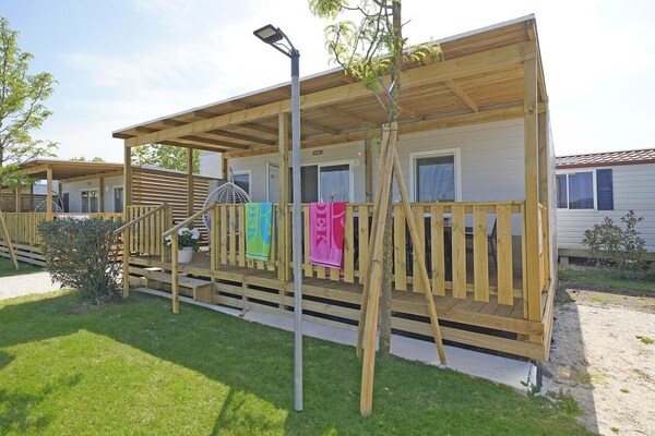 Vacation Park Butterfly Mobilehome Nabucco Deluxe S For 6 Persons - Lake Garda